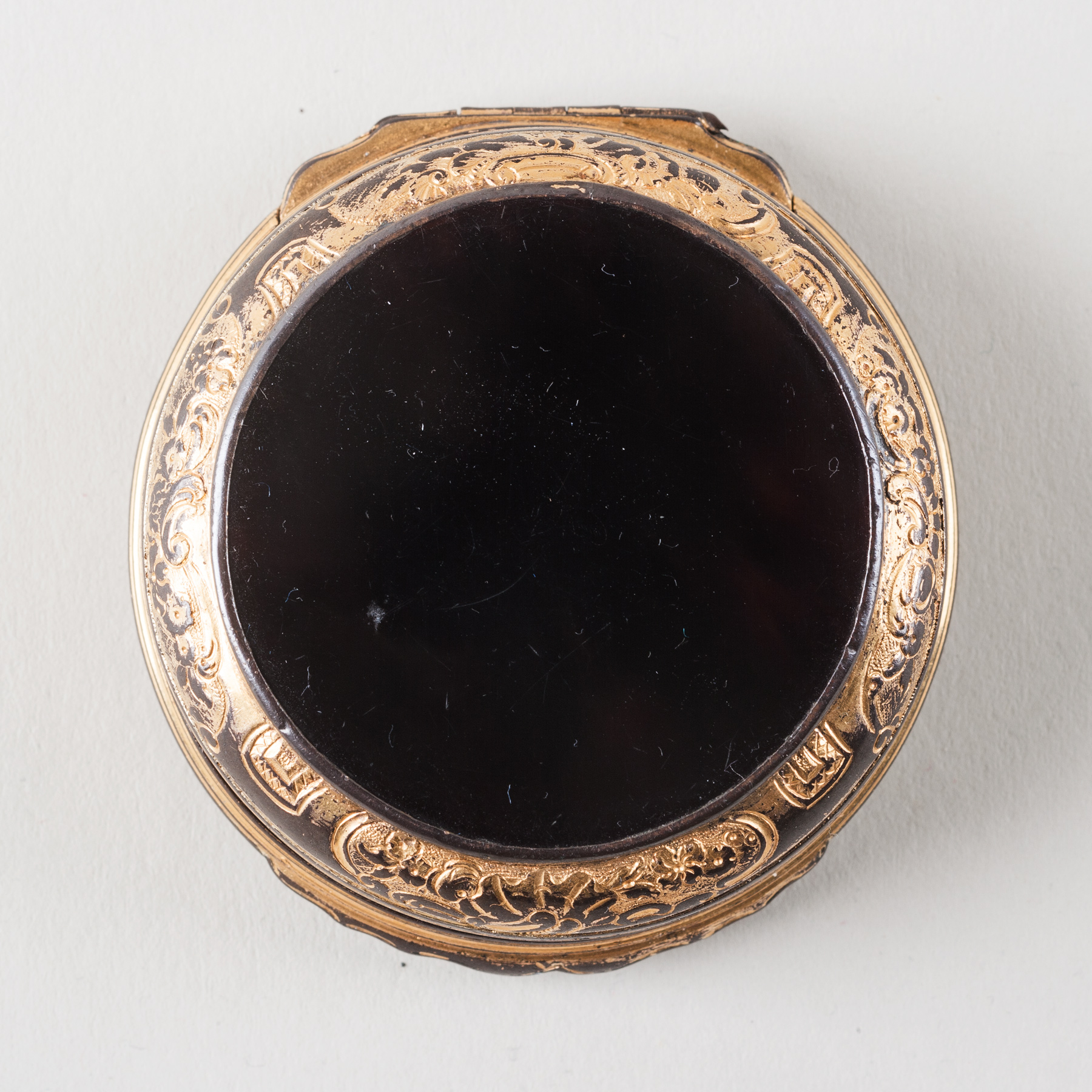 Gilt Copper & Tortoiseshell Snuff Box - Walpole Antiques